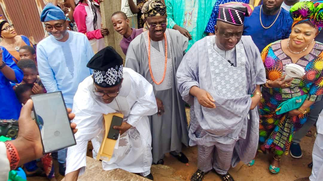 Dallas IDU Inaugurate 22 Solar Powered Boreholes in Ibadan – Ibadan ...